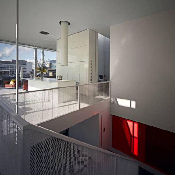 Roof Garden Apartment / Tonkin Liu With Richard Rogers - ArchitectureLab
