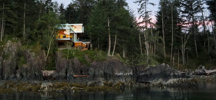 Gambier Island House / Omb - Architecture Lab