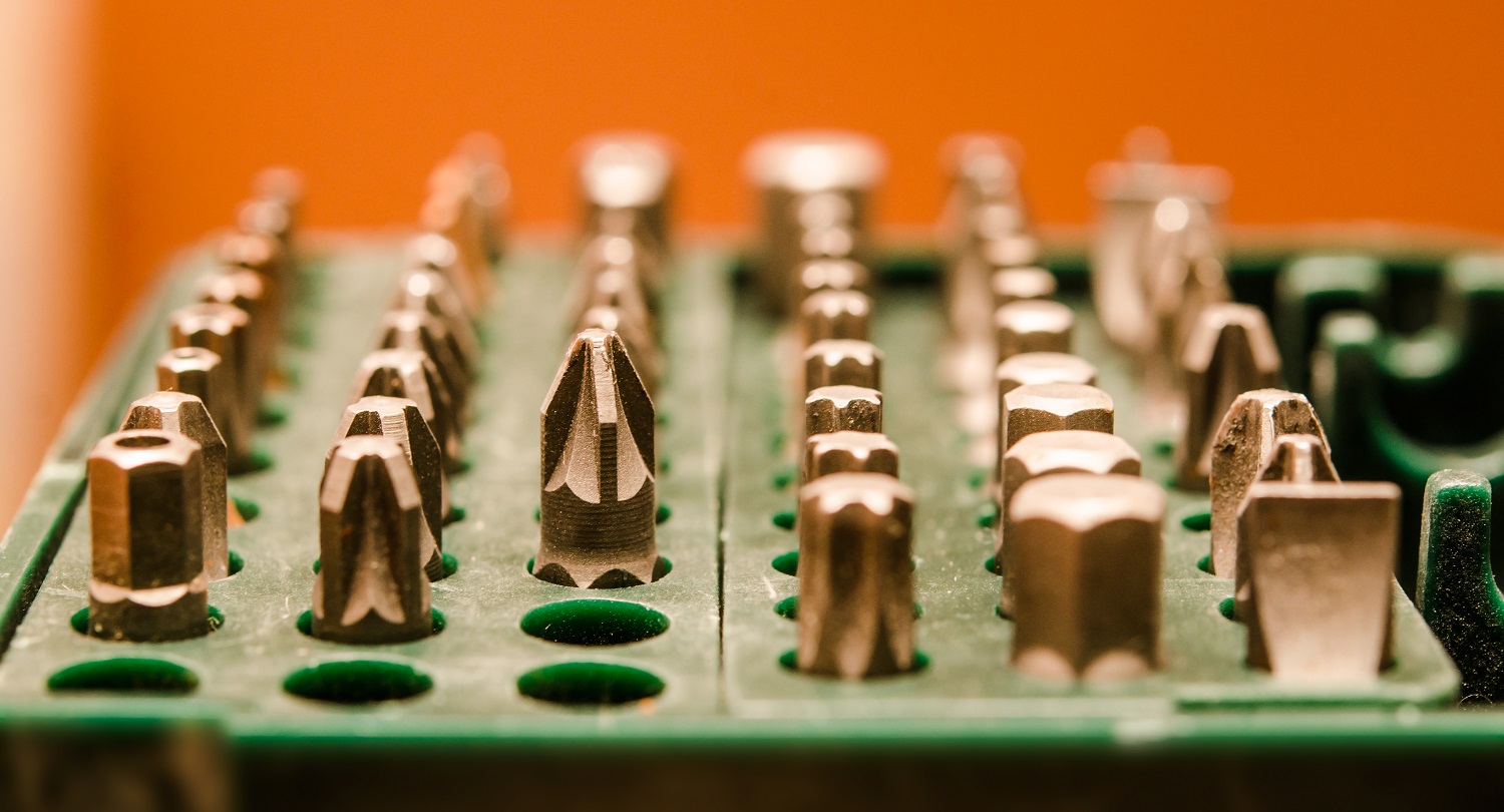 9 Best Precision Screwdriver Sets Right Now