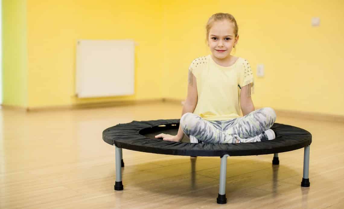 7 Best Bungee Chair To Rock | Reviews + Guide