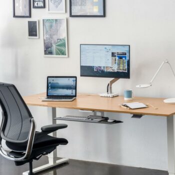Humanscale M2 Monitor Arm Review | Clear Winner?