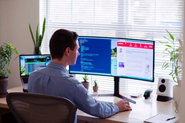 8 Best Curved Monitors For Architects—Curved Ultrawide Precision Displays
