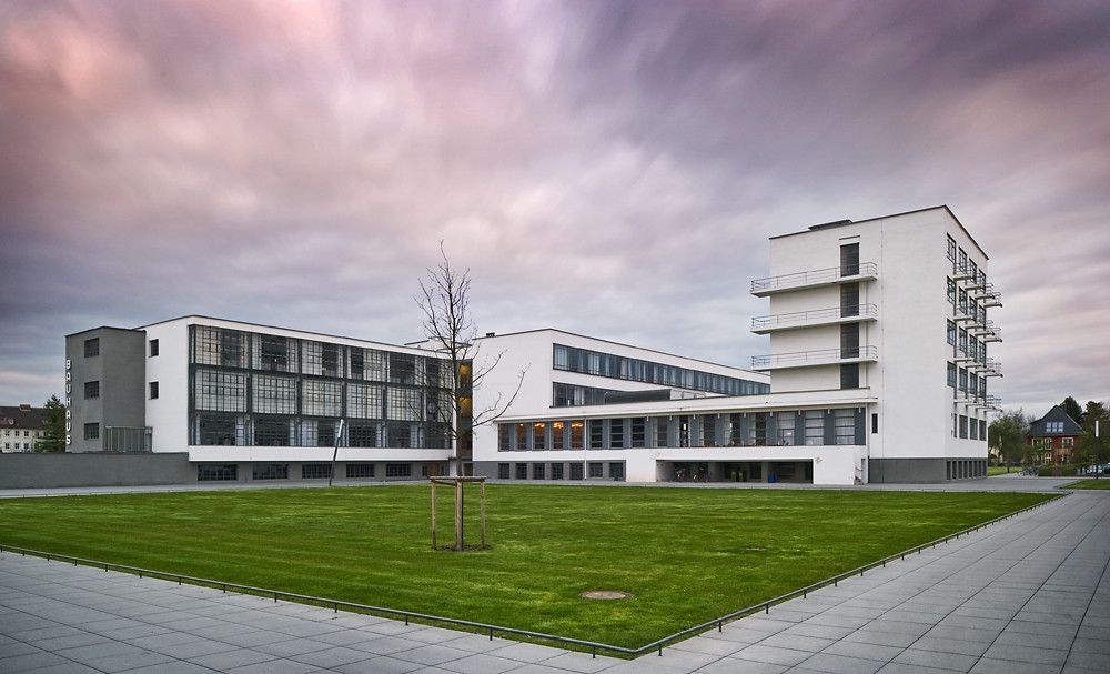 Architecture Styles: From Brutalist And Gothic To Neoclassical, Bauhaus ...