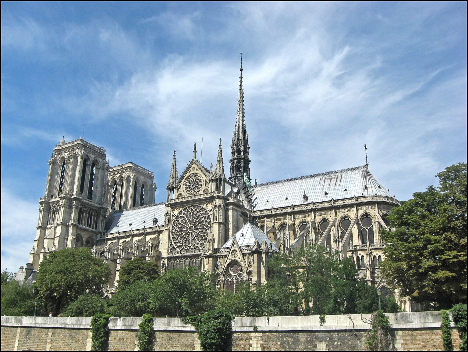 Architecture Styles: From Brutalist And Gothic To Neoclassical, Bauhaus ...