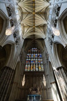 61 Famous Architectural Landmarks Every Architect Should Visit