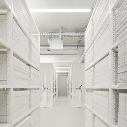 Historical Archive Of Cologne / Waechter + Waechter Architekten