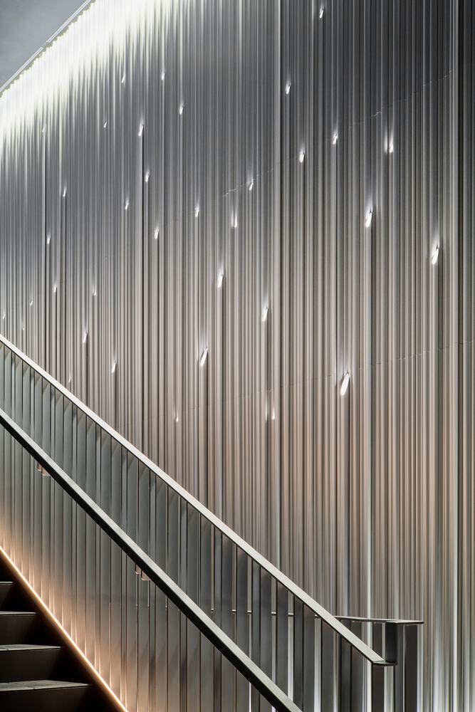 Tokyu Kabukicho Tower / Yuko Nagayama & Associates + KUME SEKKEI Co ...