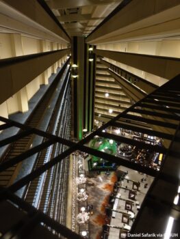 Hyatt Regency San Francisco / John Calvin Portman | Classics On ...