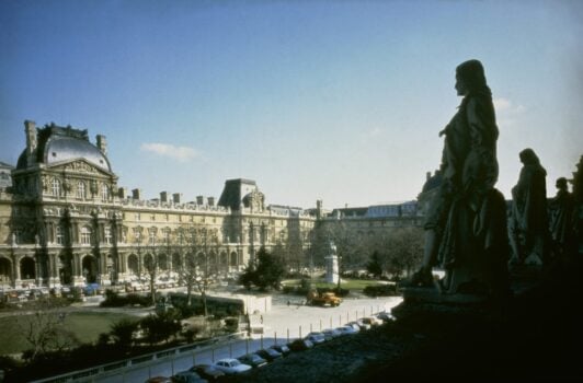 The Louvre Pyramid / I.M.Pei | Classics On Architecture Lab ...
