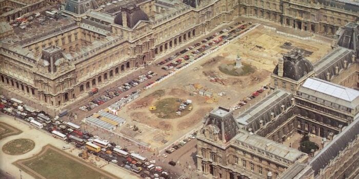 The Louvre Pyramid / I.M.Pei | Classics On Architecture Lab ...
