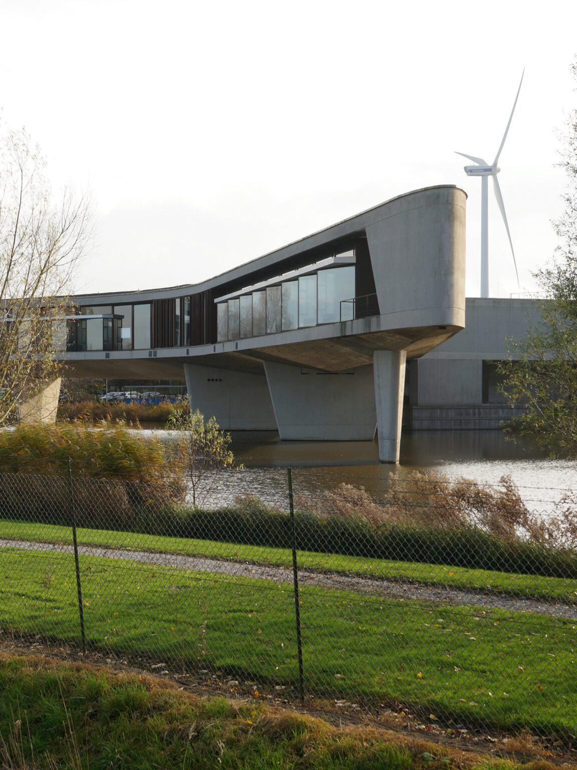 Johnson Wax Office Building And Factory / Huig Maaskant | Classics On ...