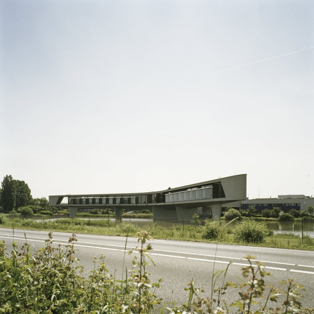 Johnson Wax Office Building And Factory / Huig Maaskant | Classics On ...