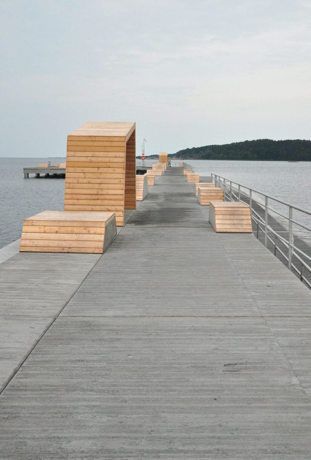 Bathing Pier In Askim Bay / Manofactory AB