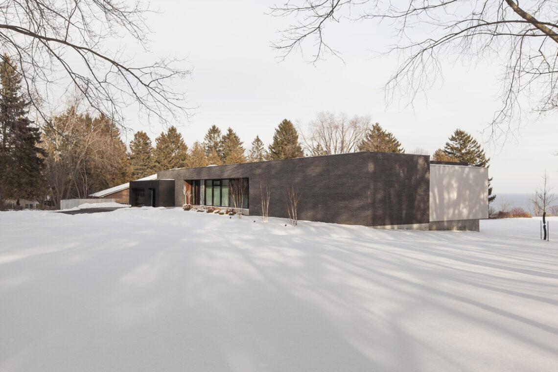 Opposite House / Atelier RZLBD