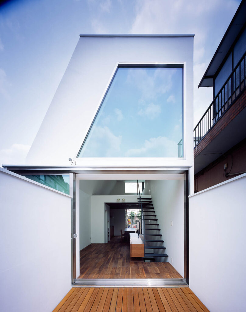 Sign / APOLLO Architects & Associates