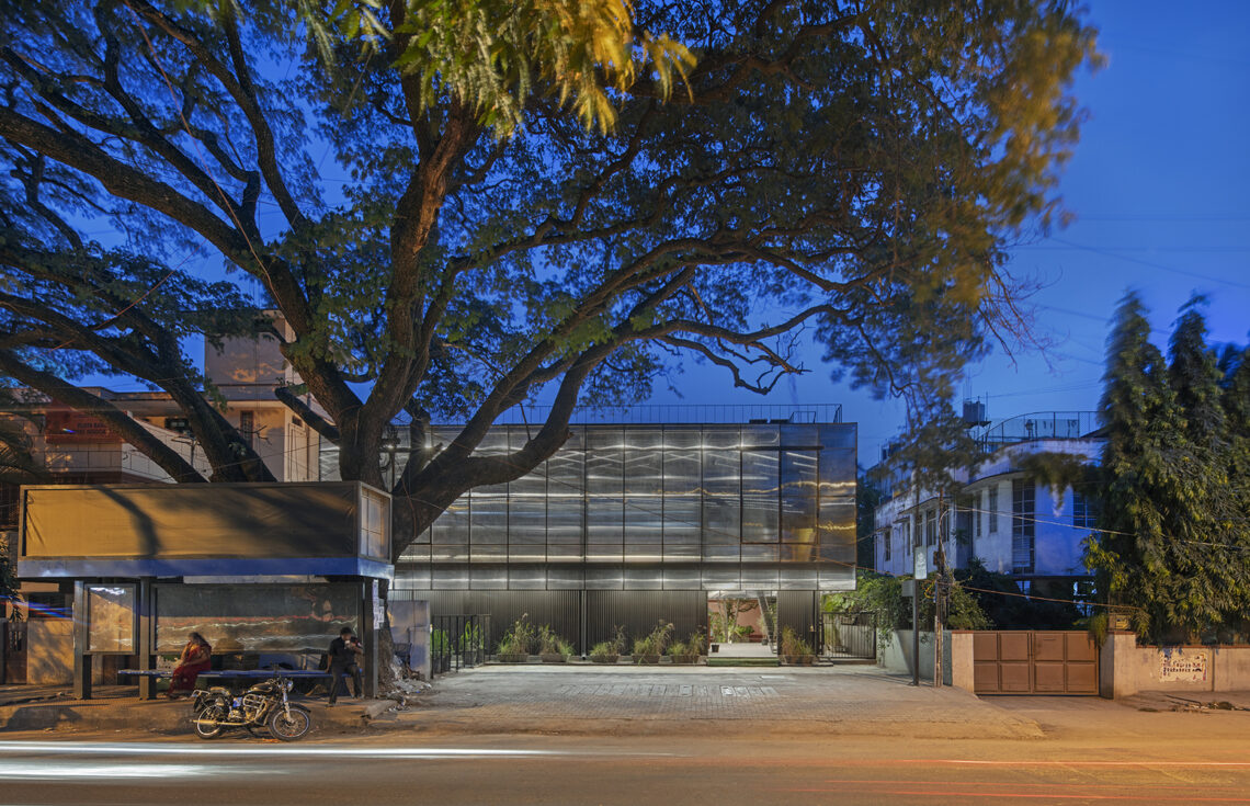 The Courtyard / M9 Design Studio