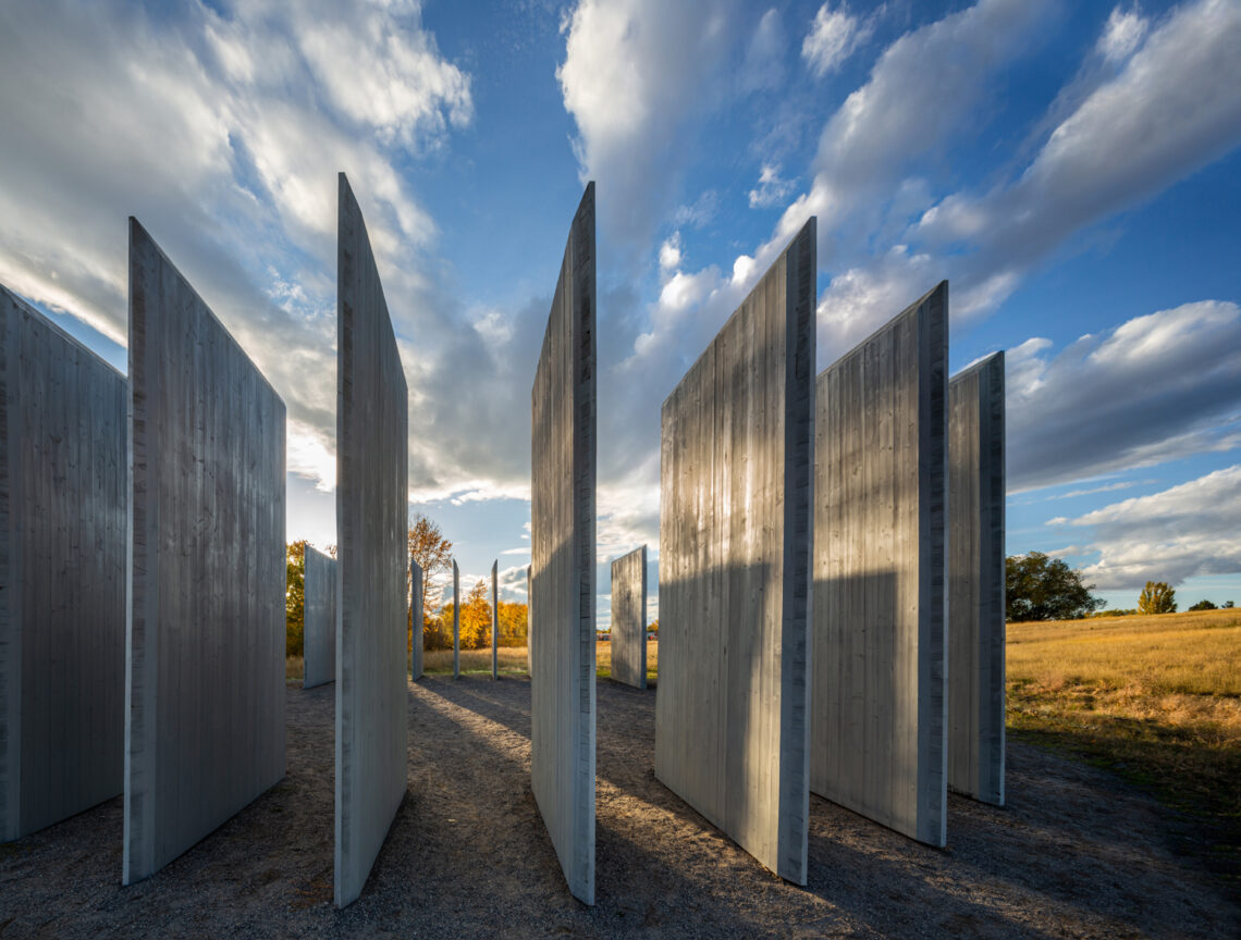 Town Enclosure / CLB Architects