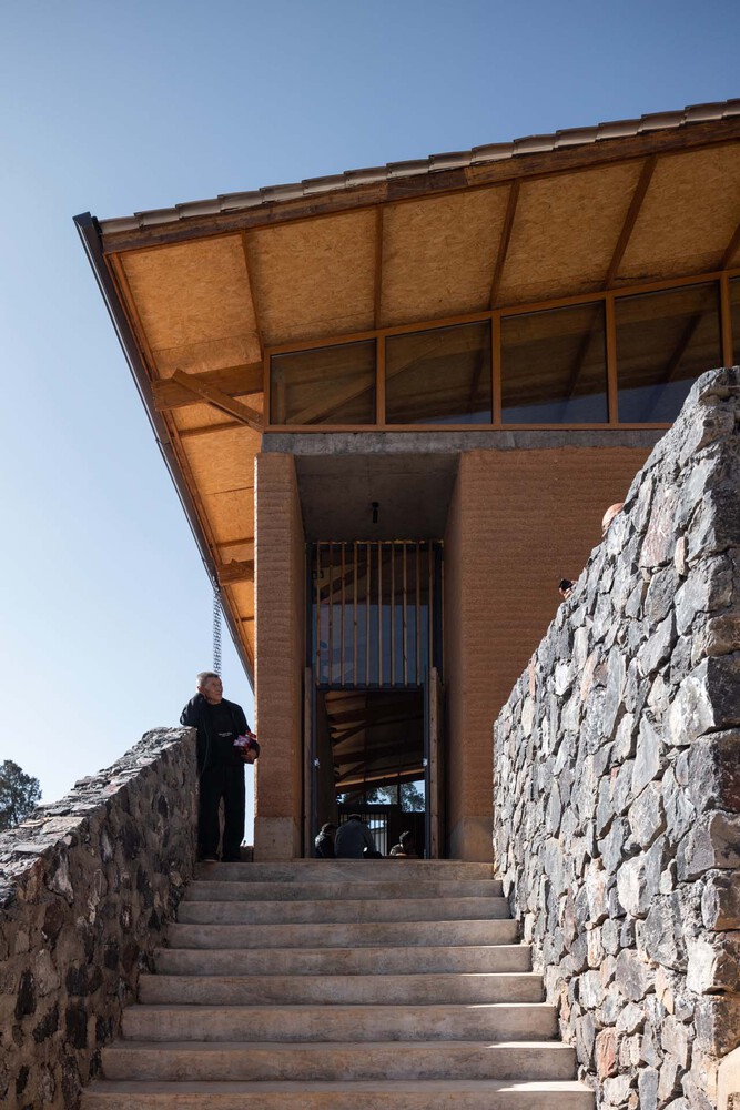 Community Hall Of Dahei New Village / One University One Village