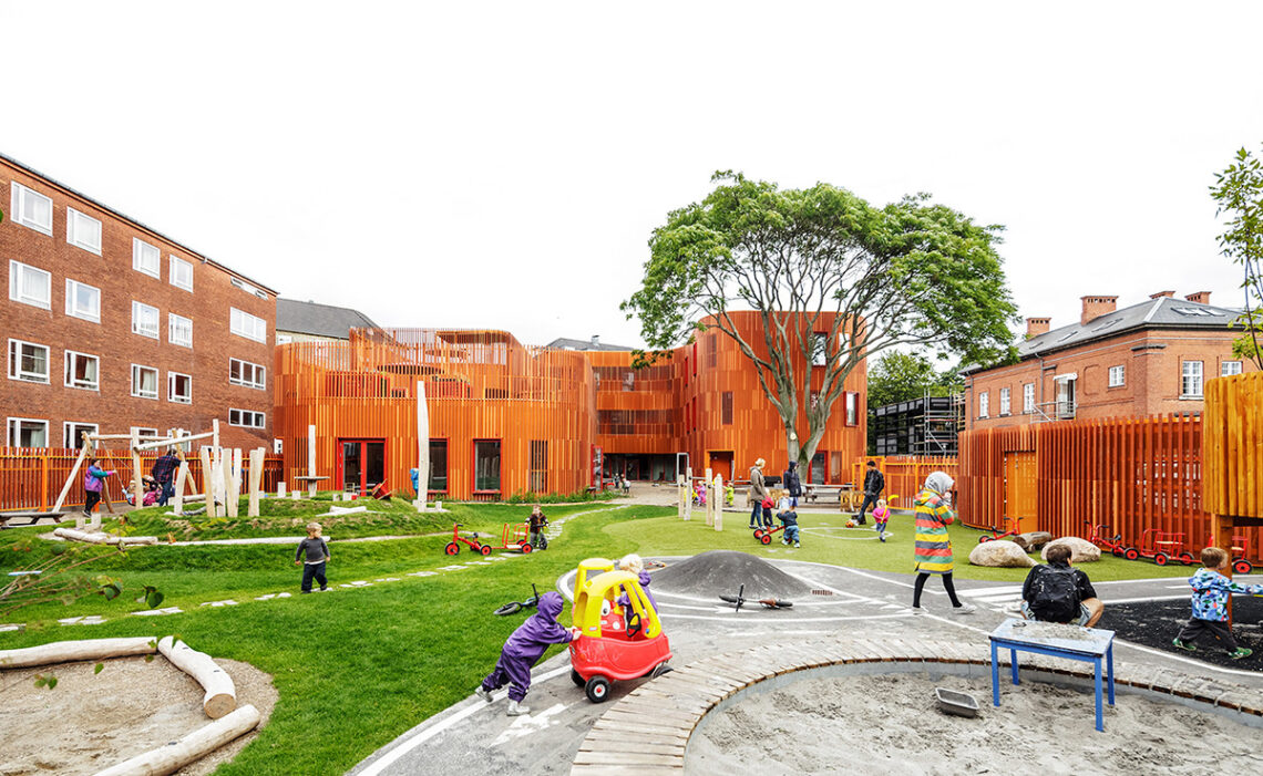 Forfatterhuset Kindergarten / COBE