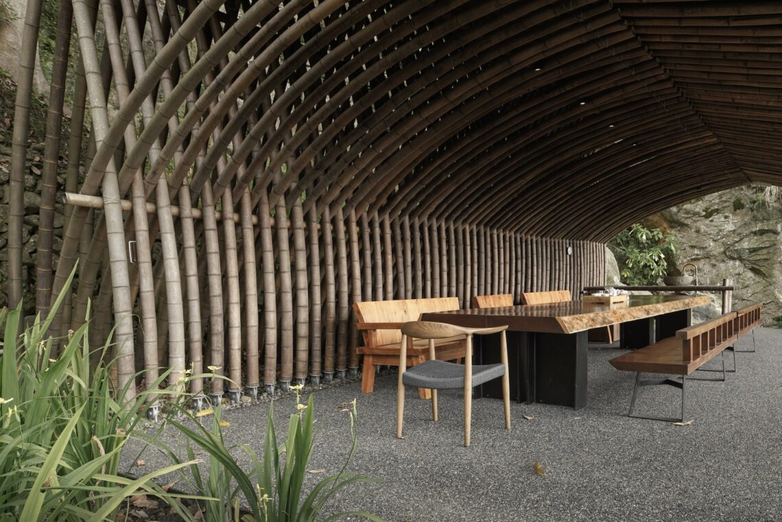 Clear Water Tea House / Behet Bondzio Lin Architekten