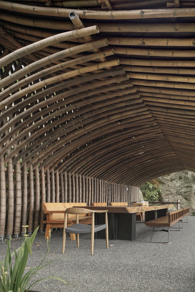 Clear Water Tea House / Behet Bondzio Lin Architekten