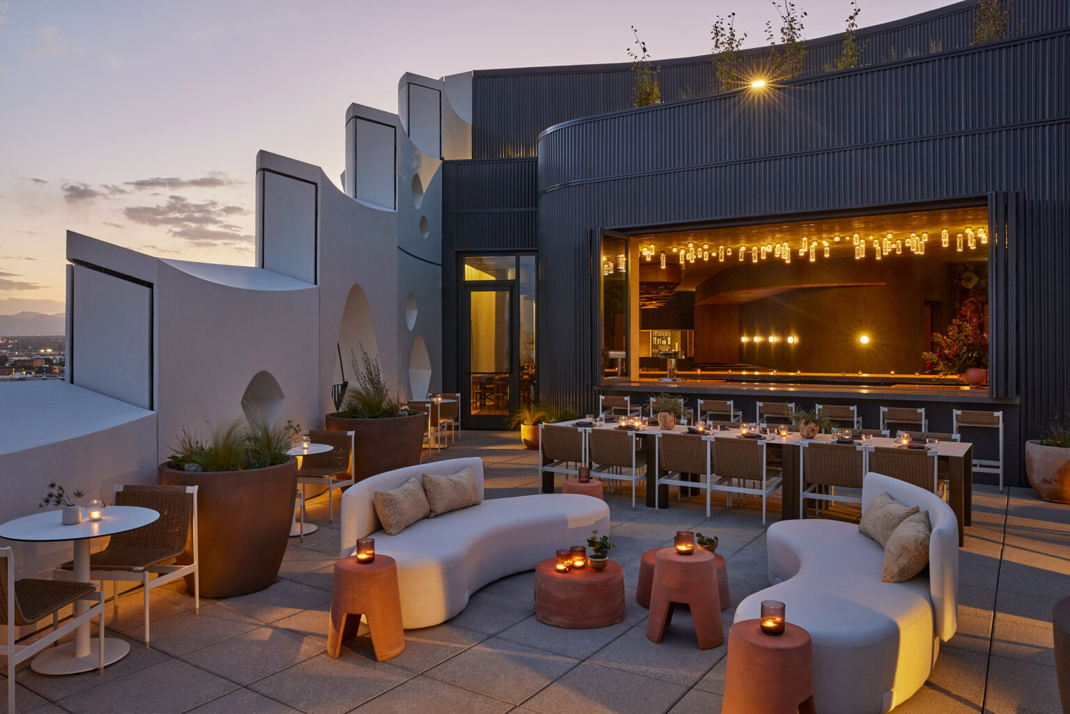 Populus Hotel / Studio Gang