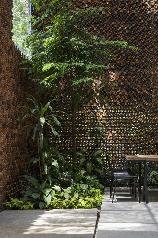 Wall House / CTA | Creative Architects
