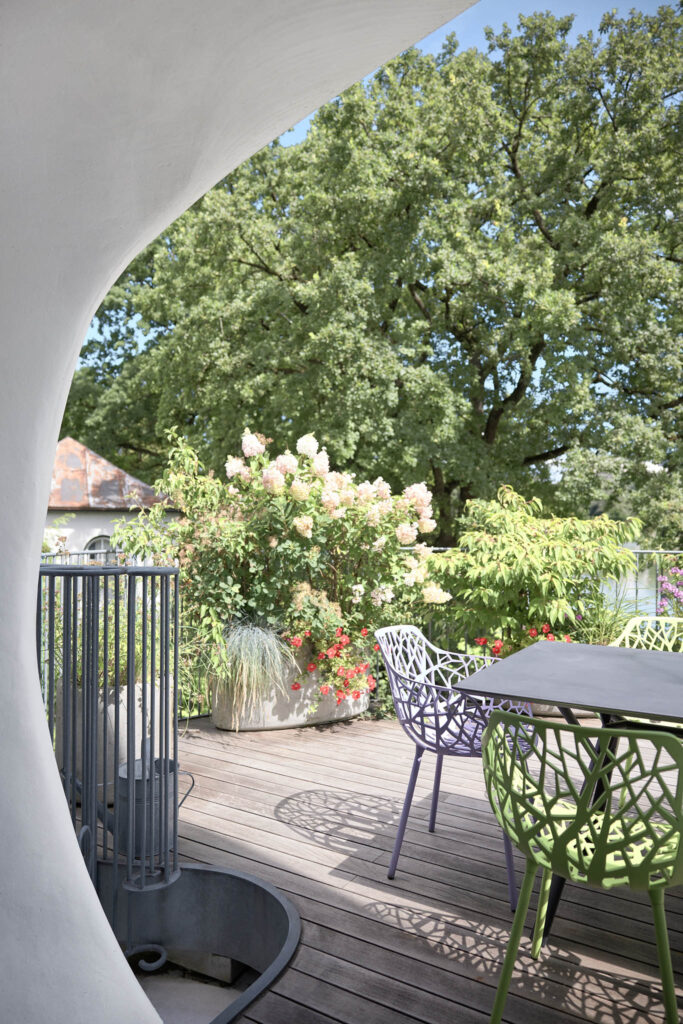 Amorph Living Sculpture / Lechner & Lechner Architects