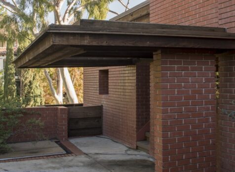 George Sturges House / Frank Lloyd Wright | Classics On Architecture Lab