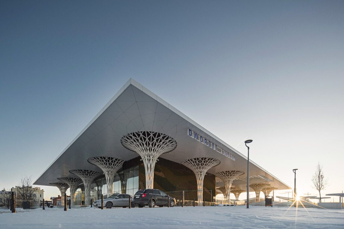 Metropolitan Station In Lublin / Tremend