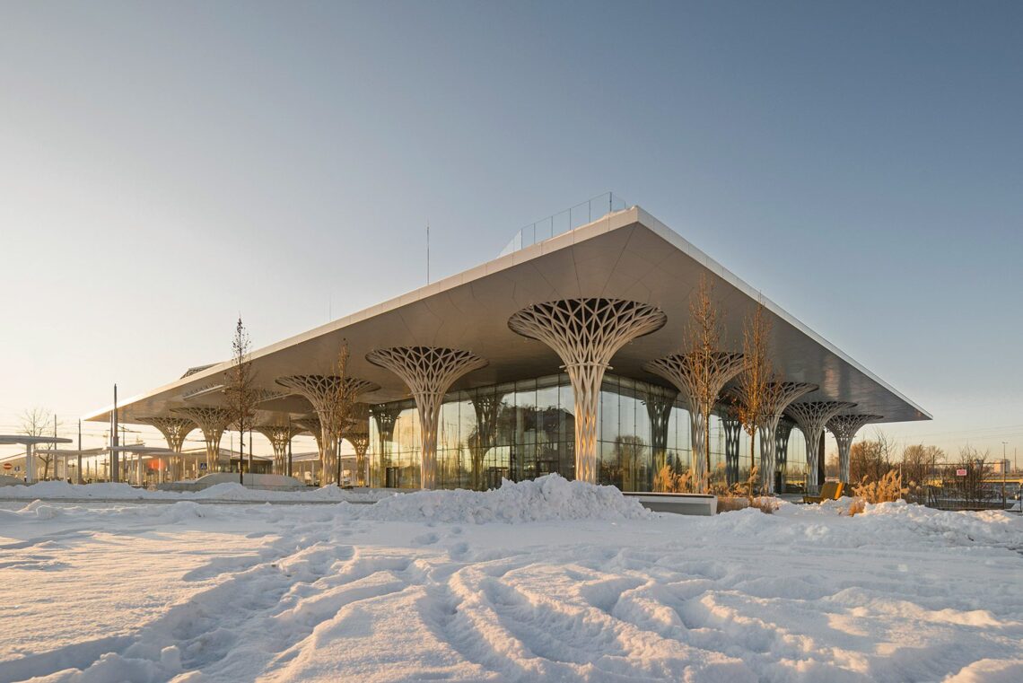 Metropolitan Station In Lublin / Tremend