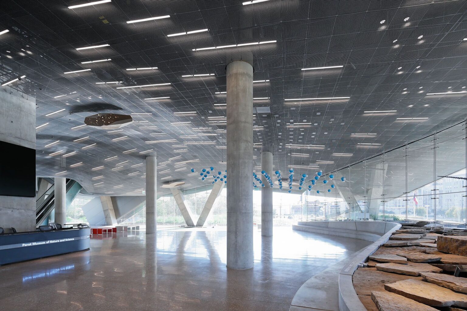 Perot Museum Of Nature And Science / Morphosis Architects