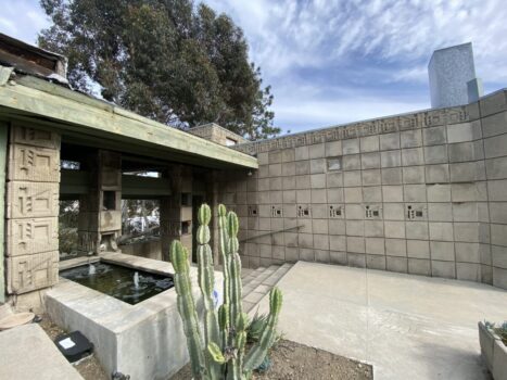 Samuel And Harriet Freeman House / Frank Lloyd Wright | Classics On ...
