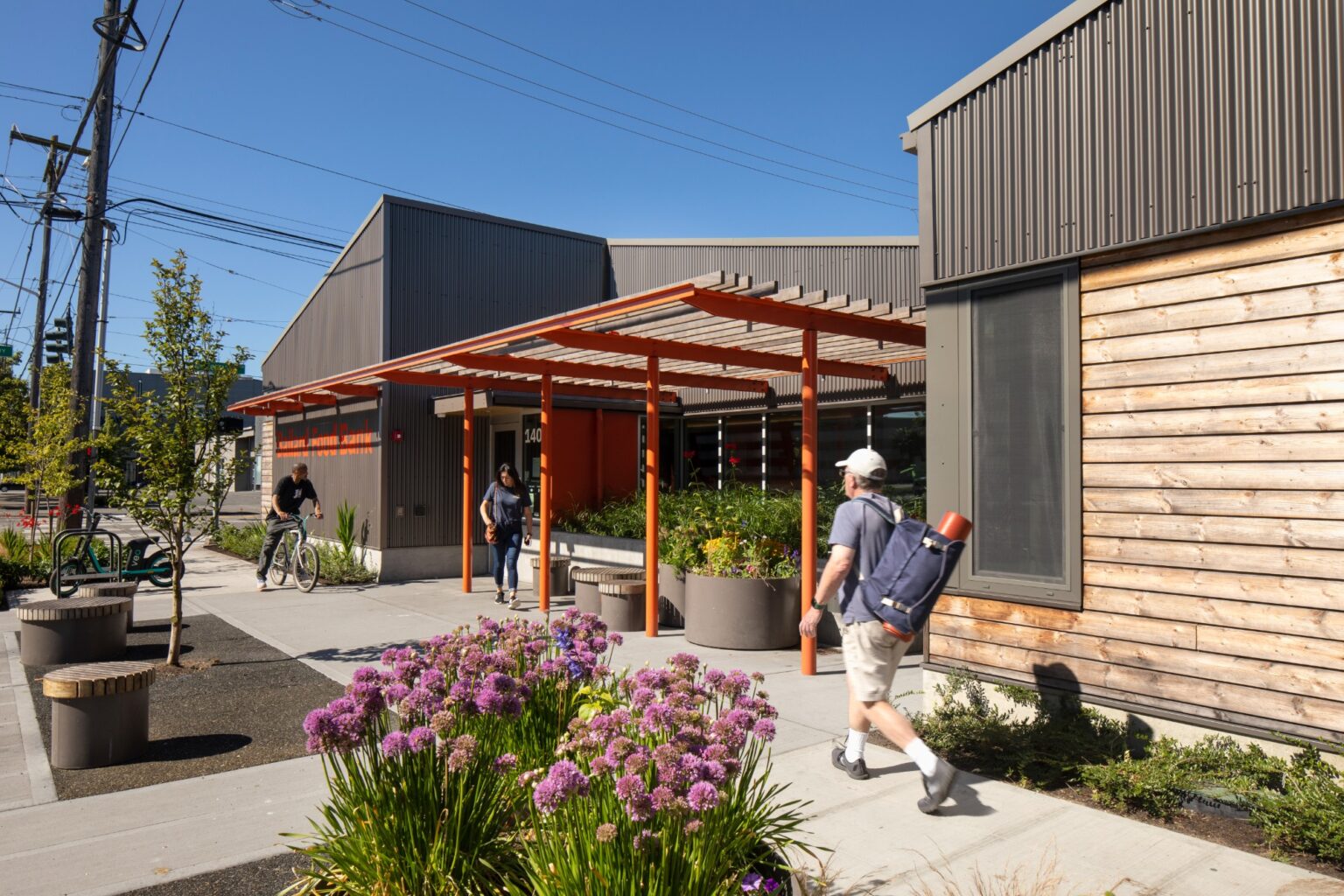 Ballard Food Bank / Graham Baba Architects