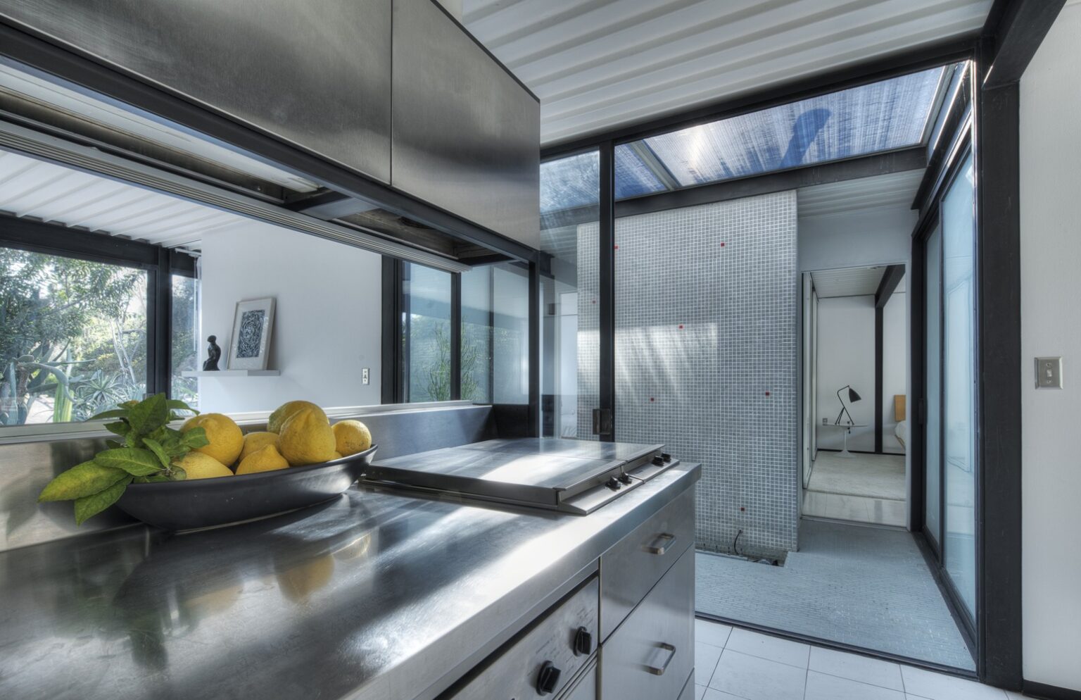 Case Study House #21 (Bailey House) / Pierre Koenig | Classics On ...
