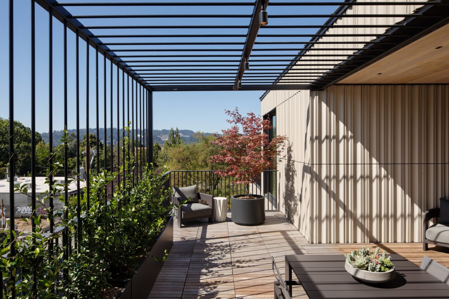 Ellen Browning Building / Hacker
