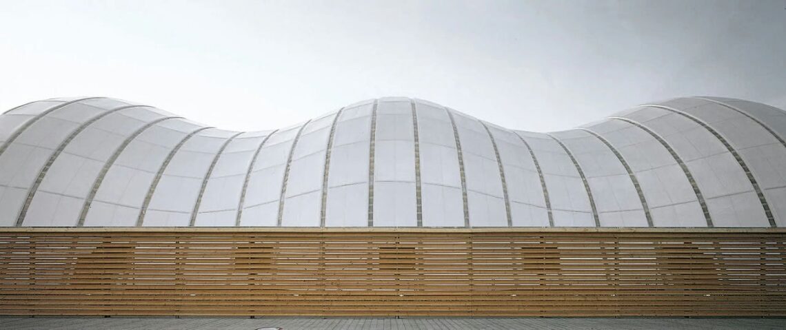 Shigeru Ban: Biography, Works, Awards