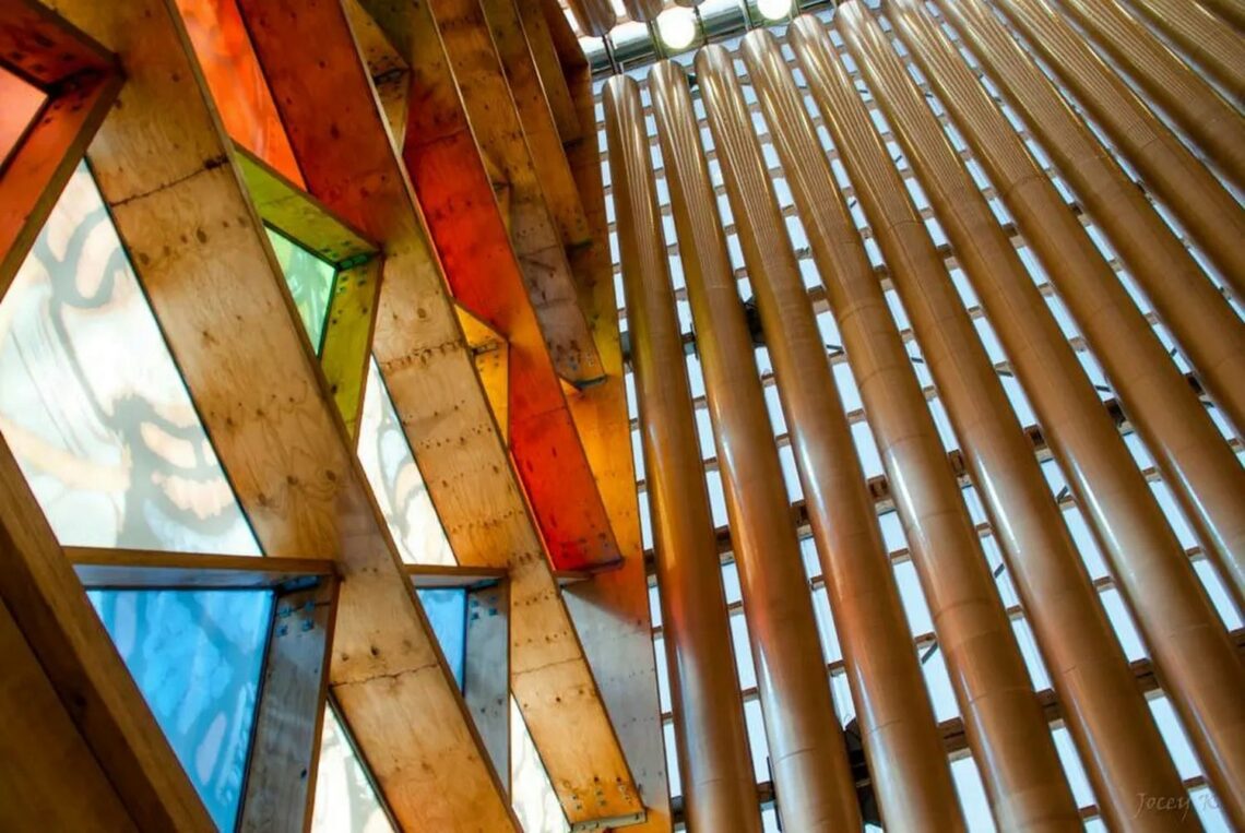 Shigeru Ban: Biography, Works, Awards