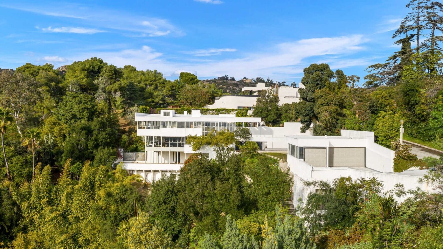 Richard Neutra: Biography, Works, Awards