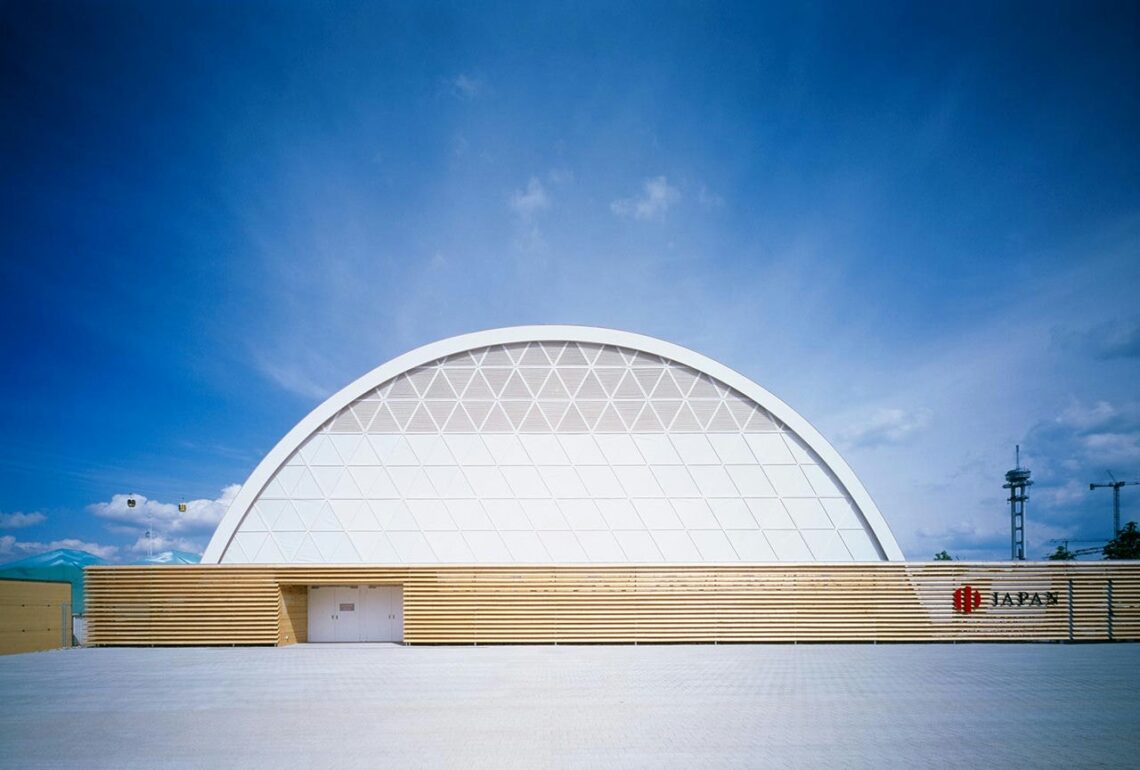 Shigeru Ban: Biography, Works, Awards