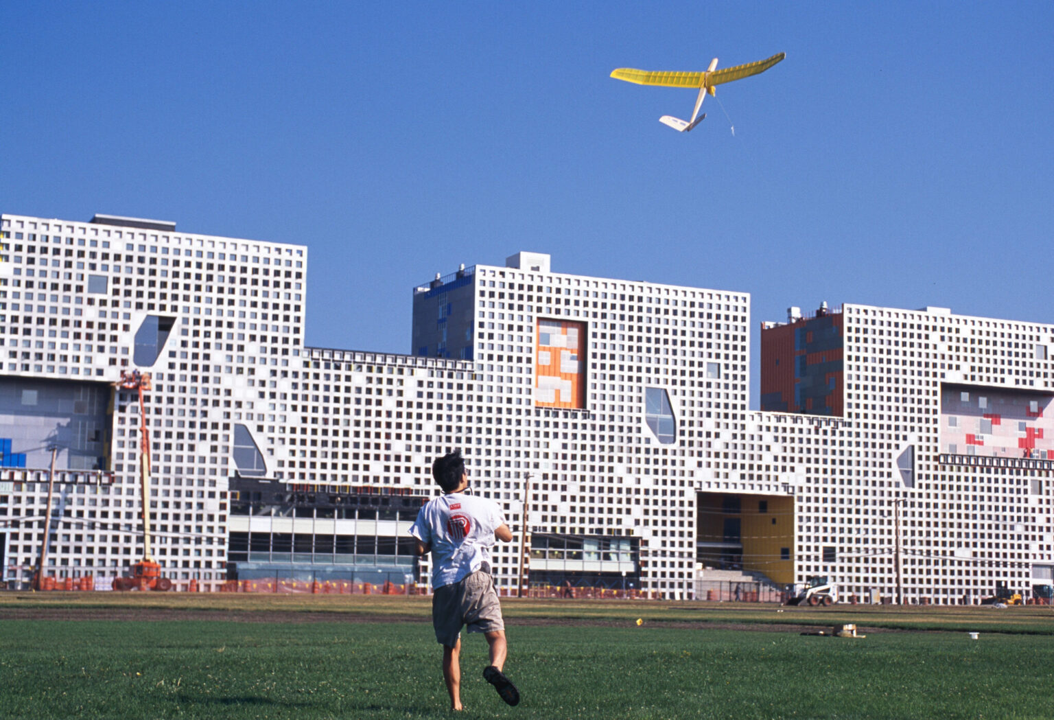 Steven Holl: Biography, Works, Awards