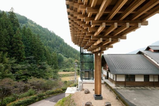 Kengo Kuma: Biography, Works, Awards