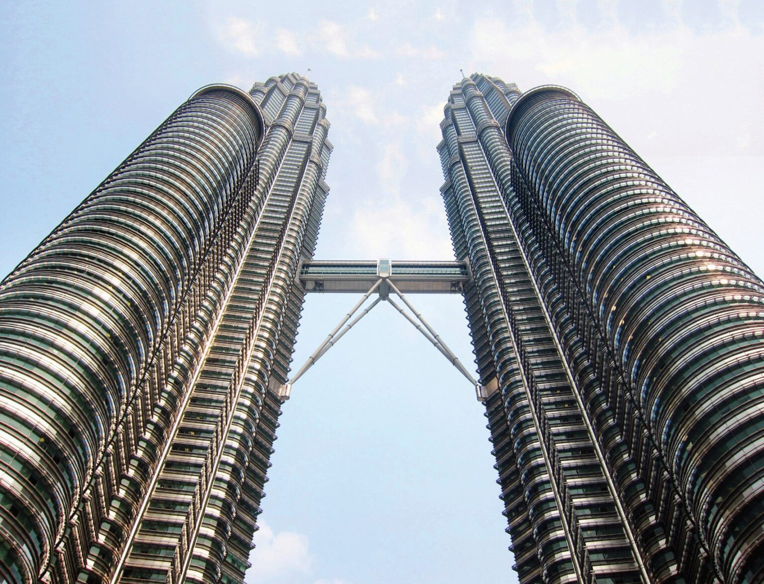 César Pelli: Biography, Works, Awards