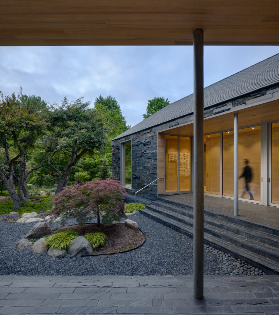 Lakeside Residence / Disbrow Iannuzzi