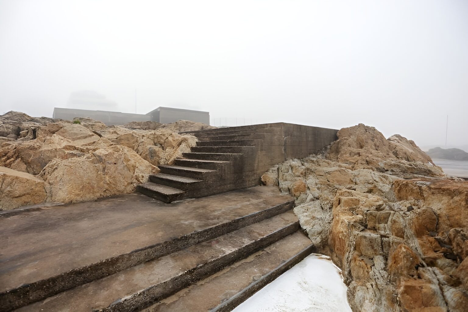 Leça Swimming Pools / Álvaro Siza Vieira | Classics On Architecture Lab