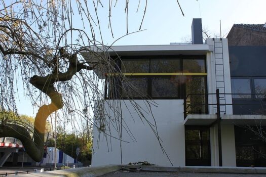Rietveld Schroder House / Gerrit Rietveld | Classics On Architecture Lab
