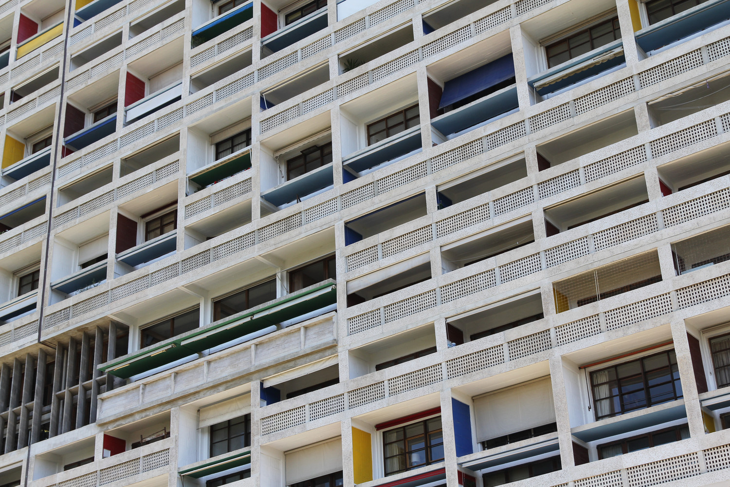 Unite D' Habitation / Le Corbusier | Classics On Architecture Lab