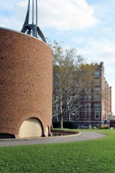 MIT Chapel / Eero Saarinen | Classics On Architecture Lab